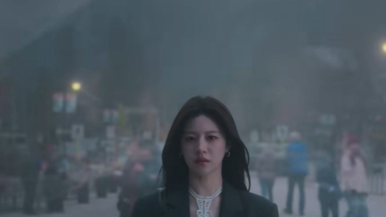 Can This Love Be Translated? tập 10: Ju Ho Jin bảo vệ Cha Mu Hee trước ...
